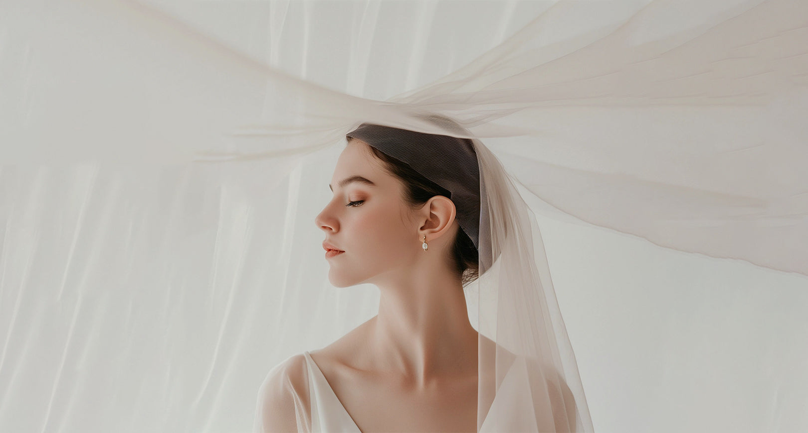 The Veiled Tradition: Brides and Their Walk Down the Aisle – BRIDALVENUS